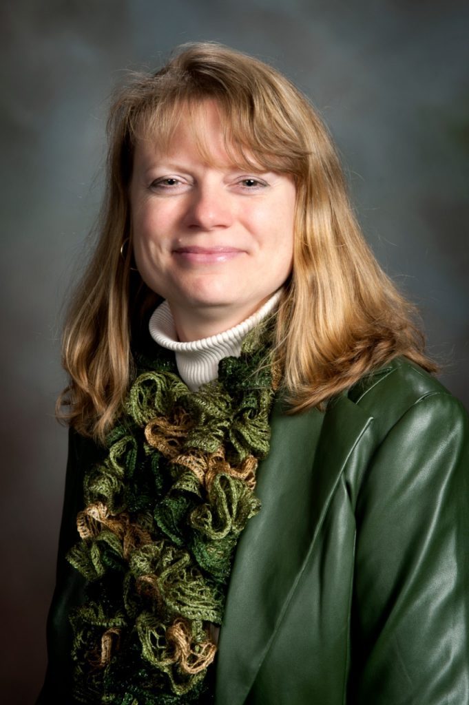 How to Landscape Your Virginia Beach Yard for Privacy