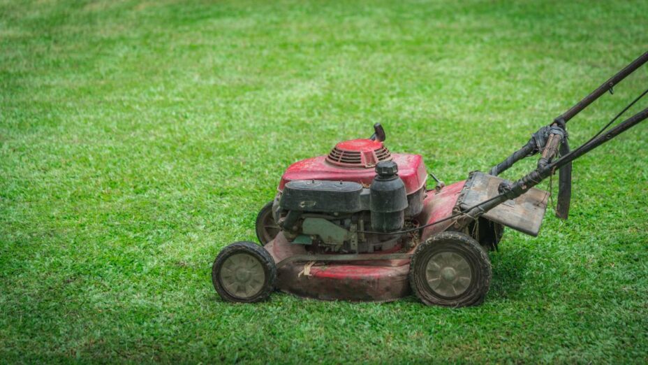 How to Dispose of a Lawn Mower