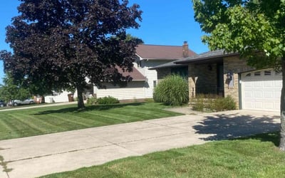 10 Best Landscapers in Springfield, IL | Landscaping from $29 | Best of ...